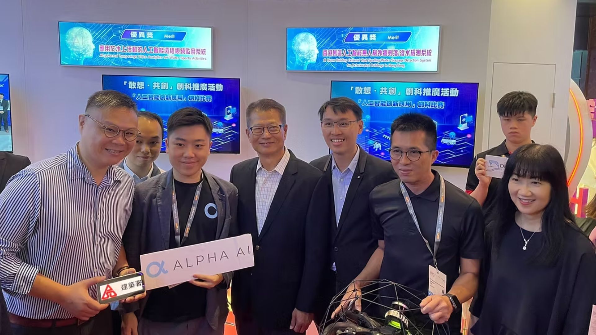 CFTime專訪｜地圖界Uber殺到！港初創Alpha AI力邀無人機接單賺錢 「齊建Google做不到的3D地圖」 - cftime.io